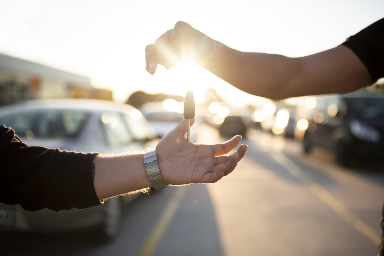 About Us - We Pay Cash For Cars